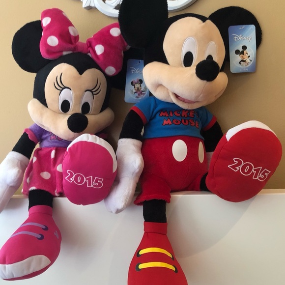 Accessories | Disneys Minnie Mouse Mickey Mouse Set 215 | Poshmark